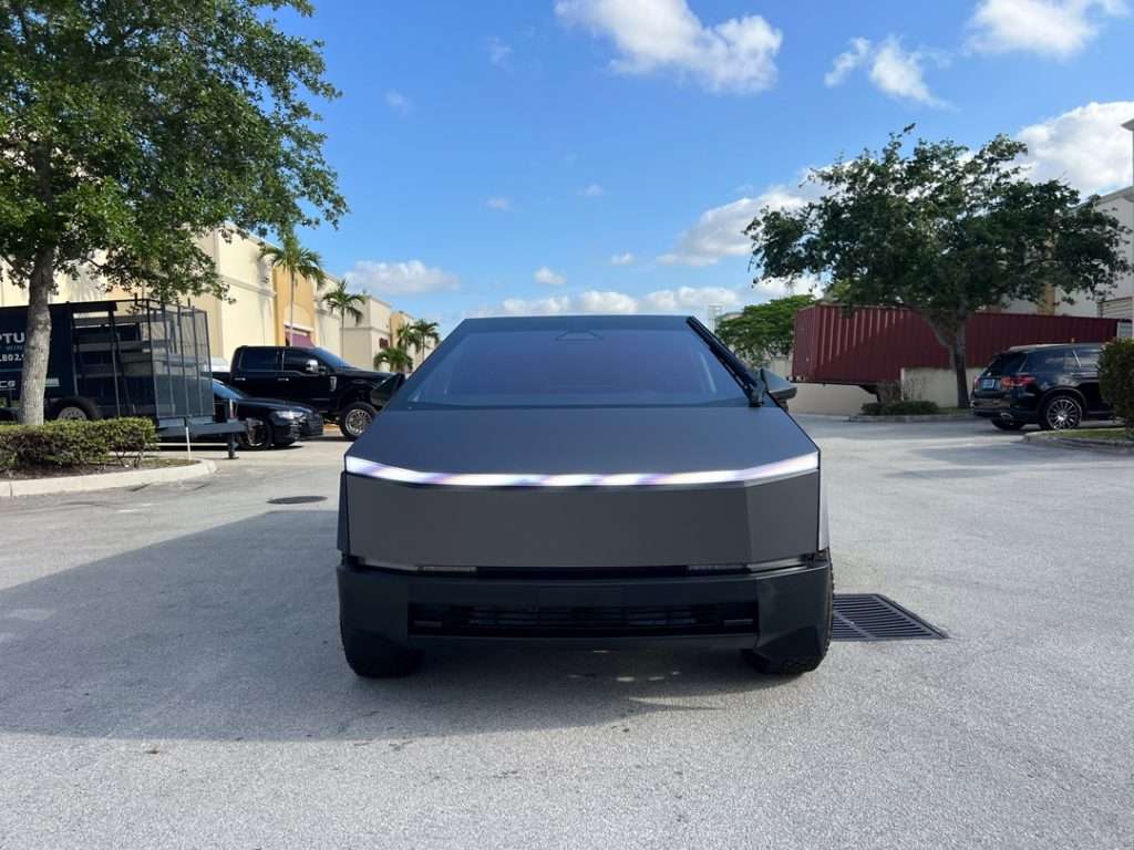 Tesla Car Wraps Fort Lauderale, Fl | Car Wrap Solutions | Car Wrap ...