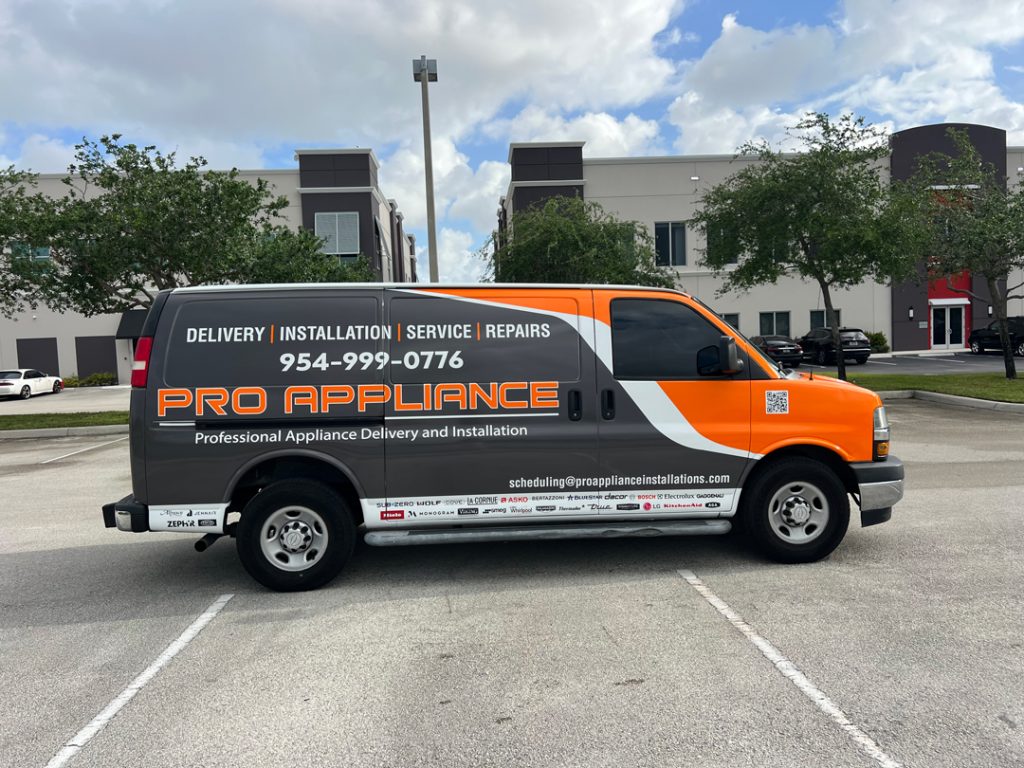 Chevrolet Express & GMC Savanna & Ford E Series Van Wraps | Fort ...